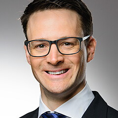 Quantum algorithms for optimal processing at airports | LHIND